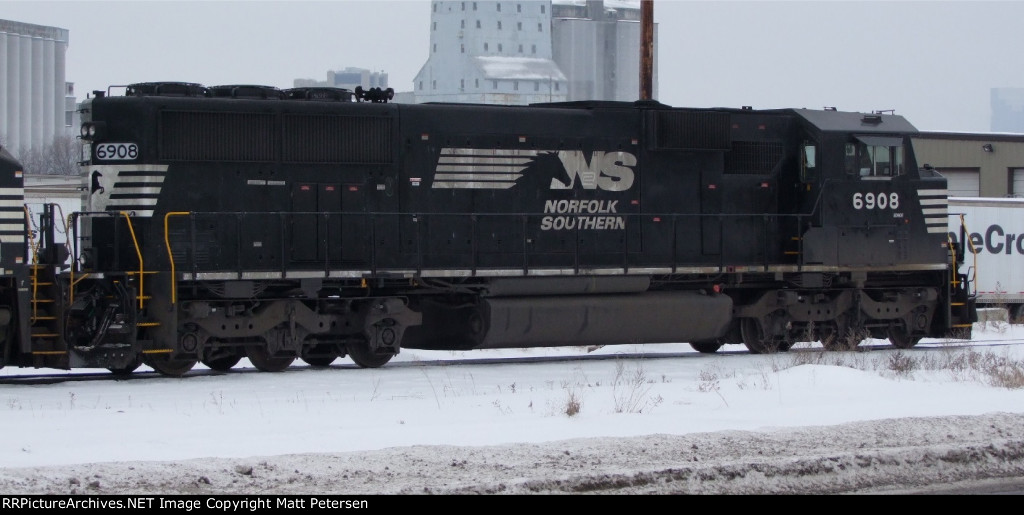 NS 6908